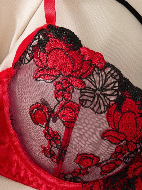 Two-piece embroidered bra set – Women’s floral embroidered lingerie set ...